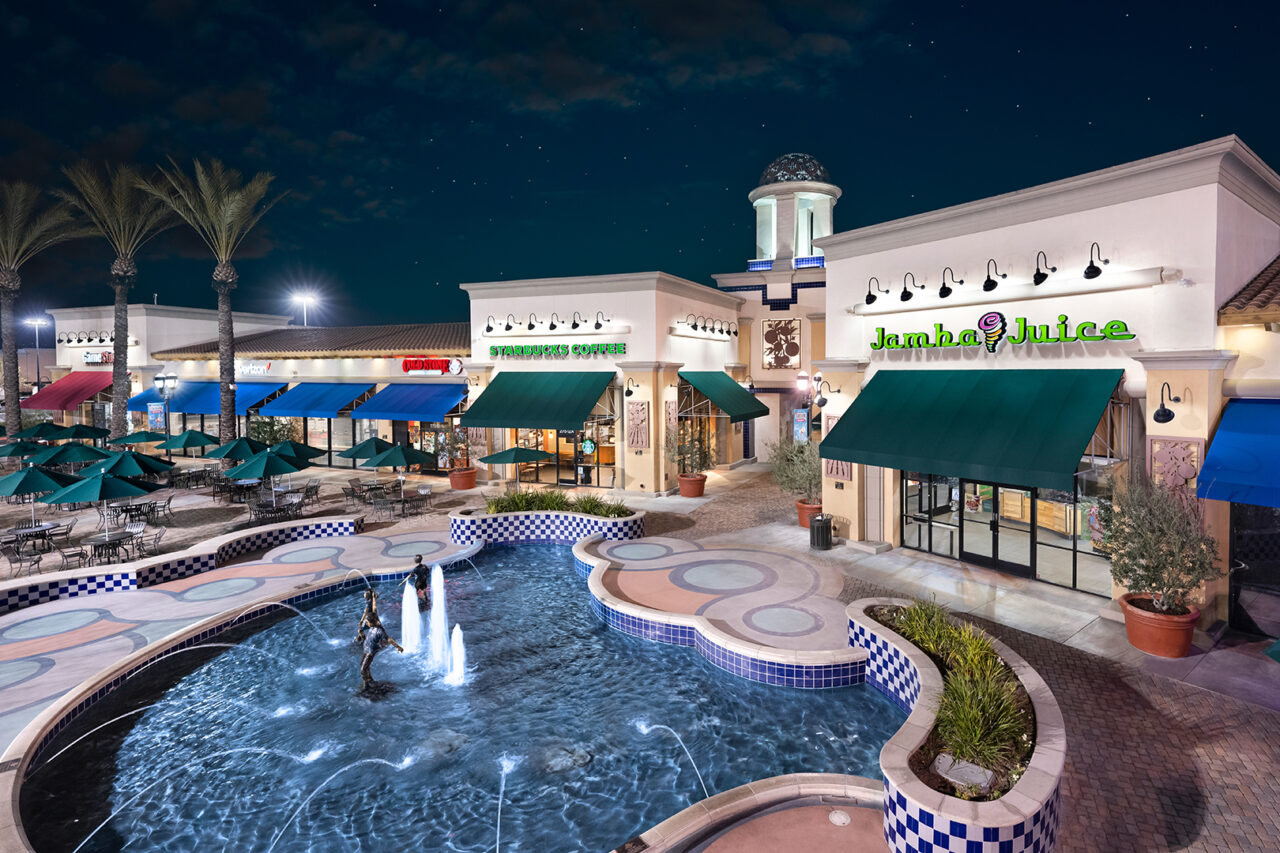 Citrus Plaza - Majestic Realty Co.